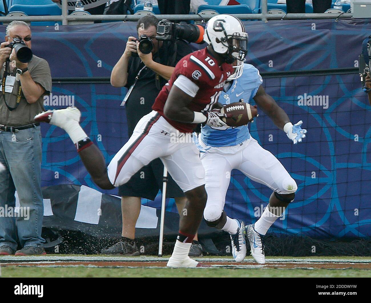 Ethan kendrick hi-res stock photography and images - Alamy