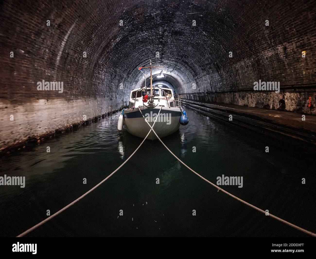 Motorboat in 19th century Riqueval Tunnel Stock Photo - Alamy