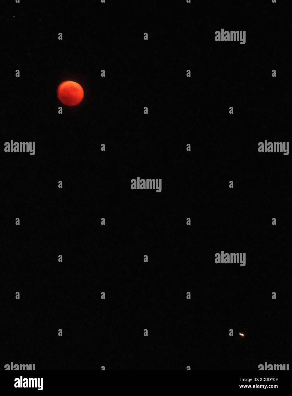 The longest total lunar eclipse of the 21st century takes place this ...