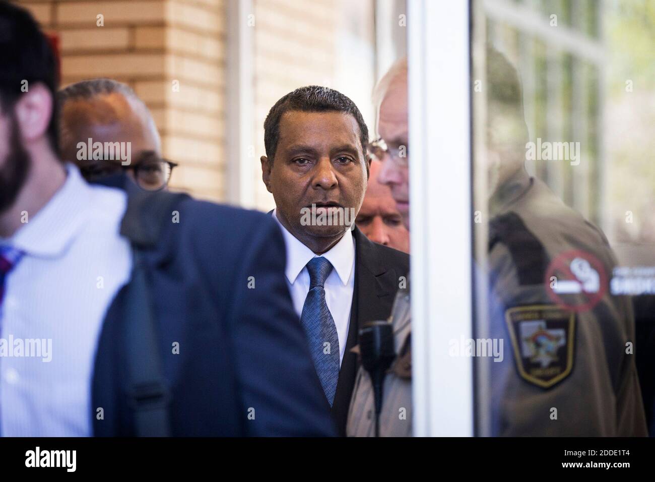 Manage assets hi-res stock photography and images - Alamy