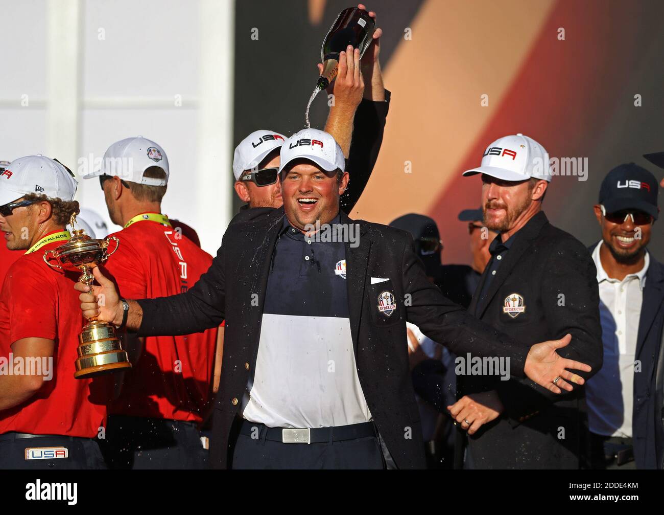 Conclusion tns hi-res stock photography and images - Alamy