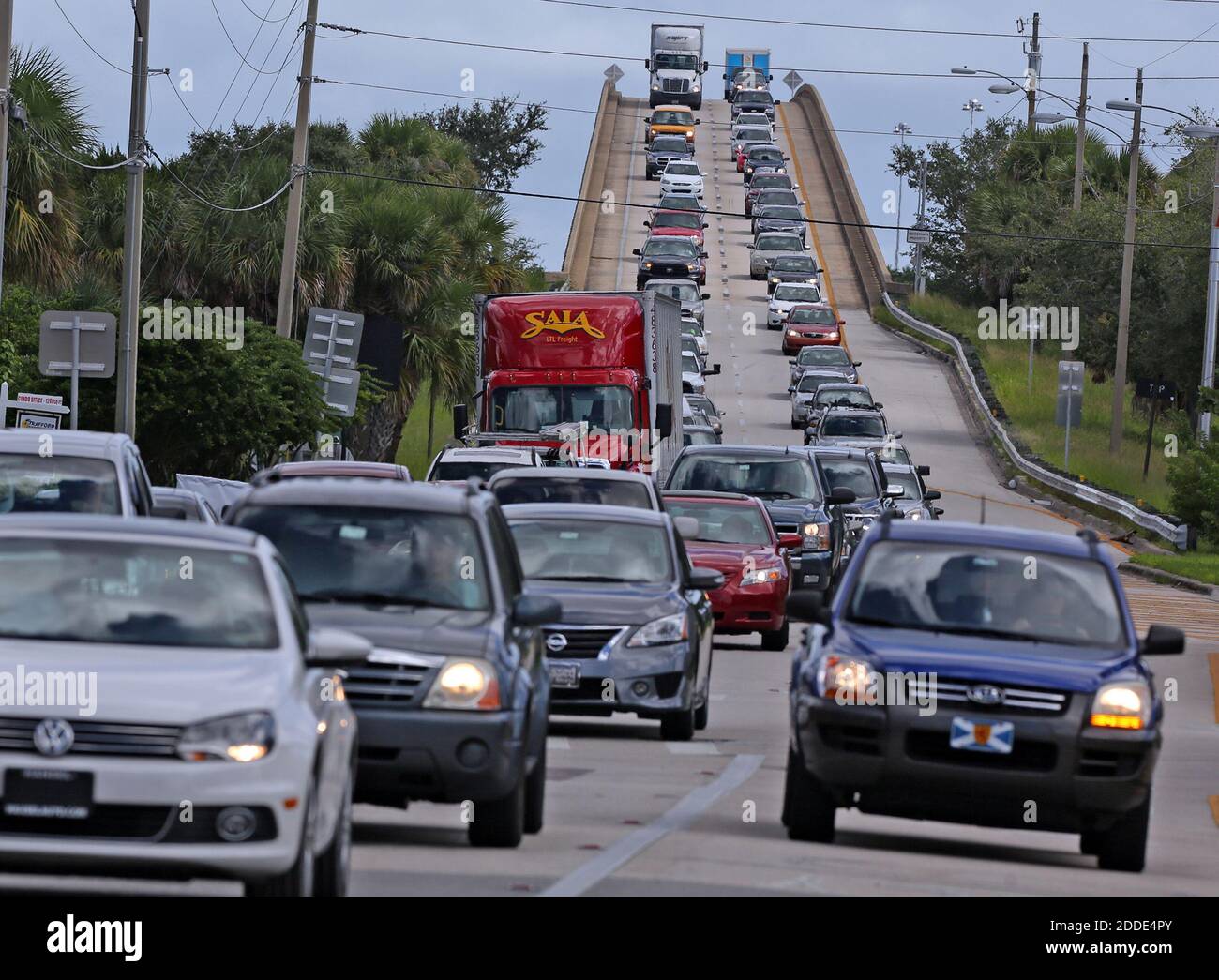 Route 520 bridge hi-res stock photography and images - Alamy
