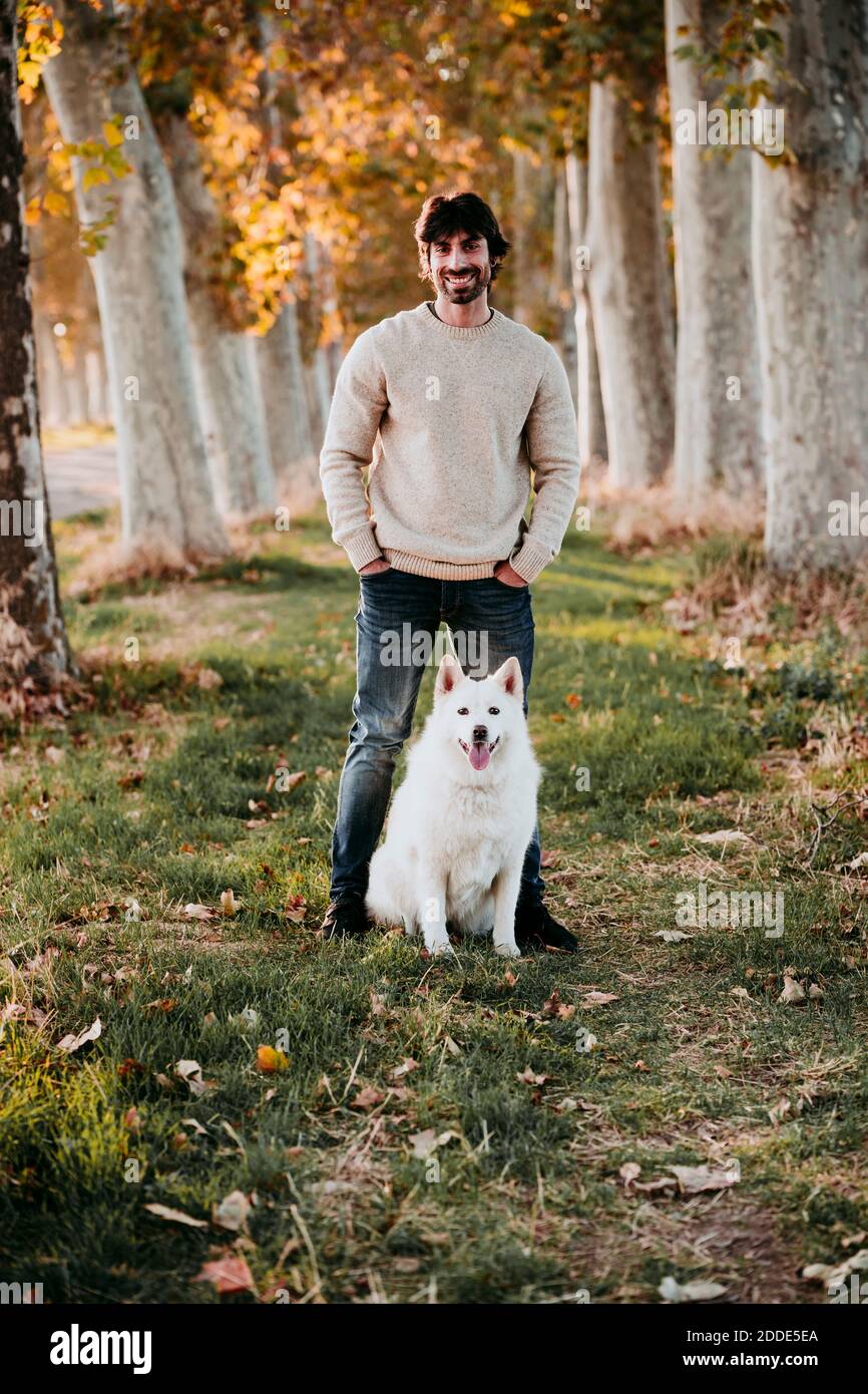 Samoyed man hi-res stock photography and images - Alamy