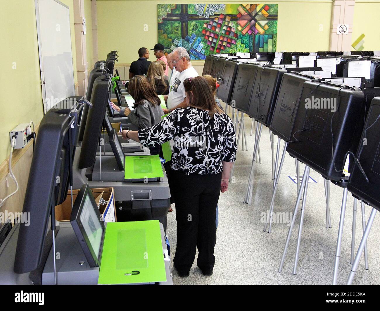 John f kennedy library miami hi-res stock photography and images - Alamy