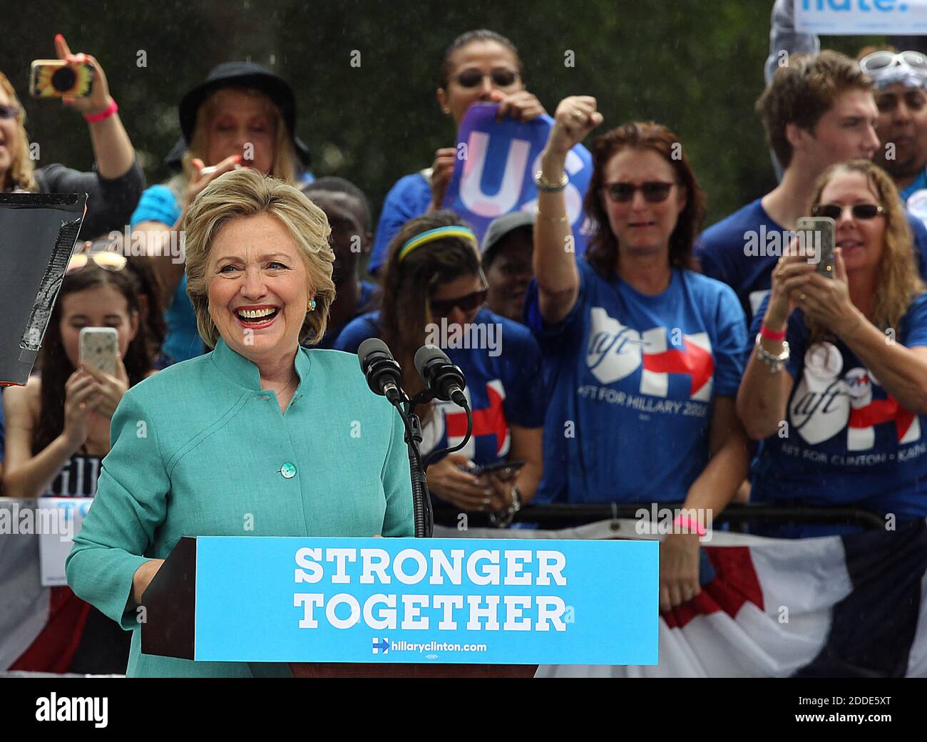 Nuevo portal hi-res stock photography and images - Alamy