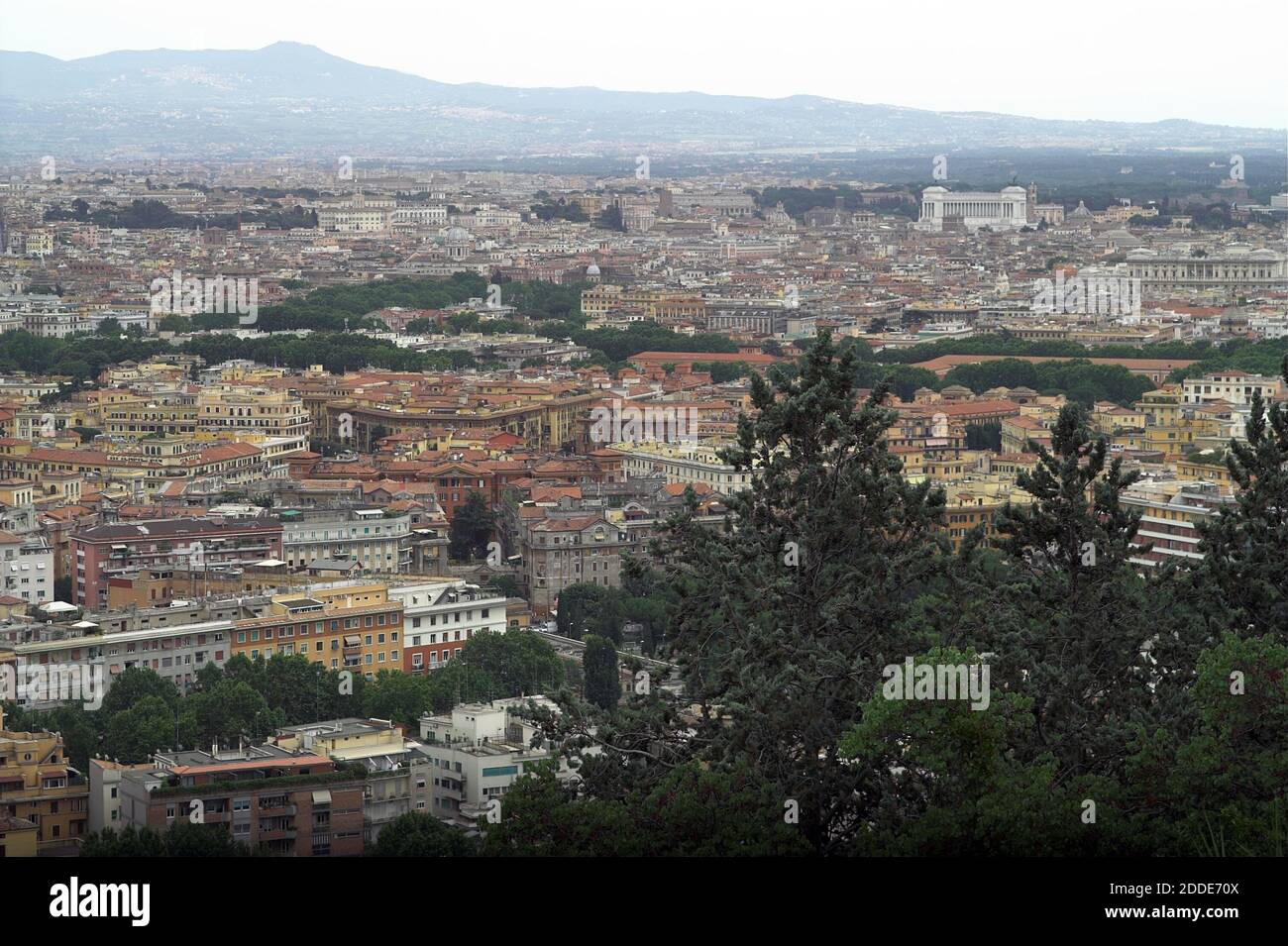 Roma, Rom, Italy, Italien, Panorama of Rome from Monte Mario Hill ...