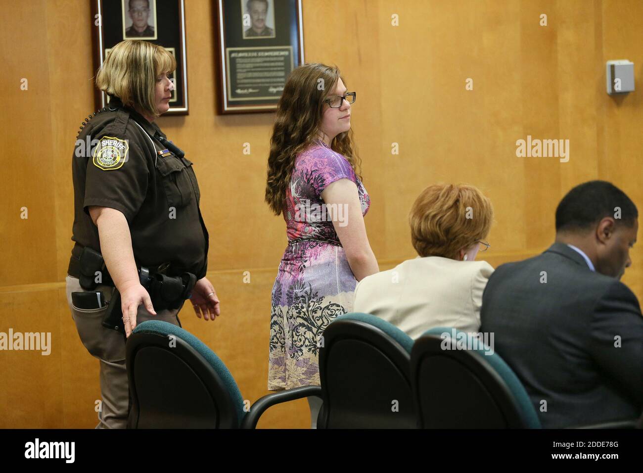 Anissa weier hi-res stock photography and images - Alamy