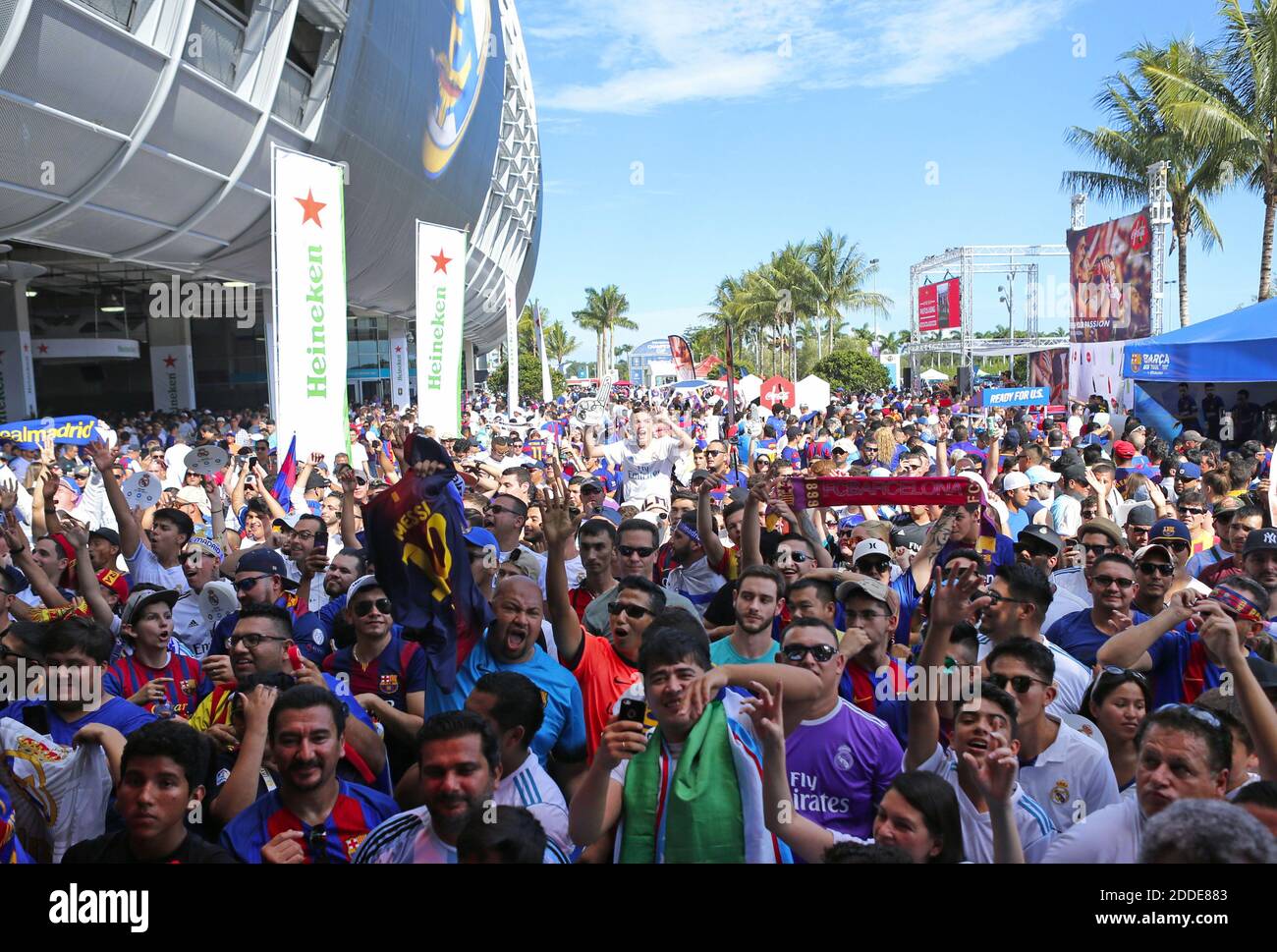 El clasico hi-res stock photography and images - Alamy