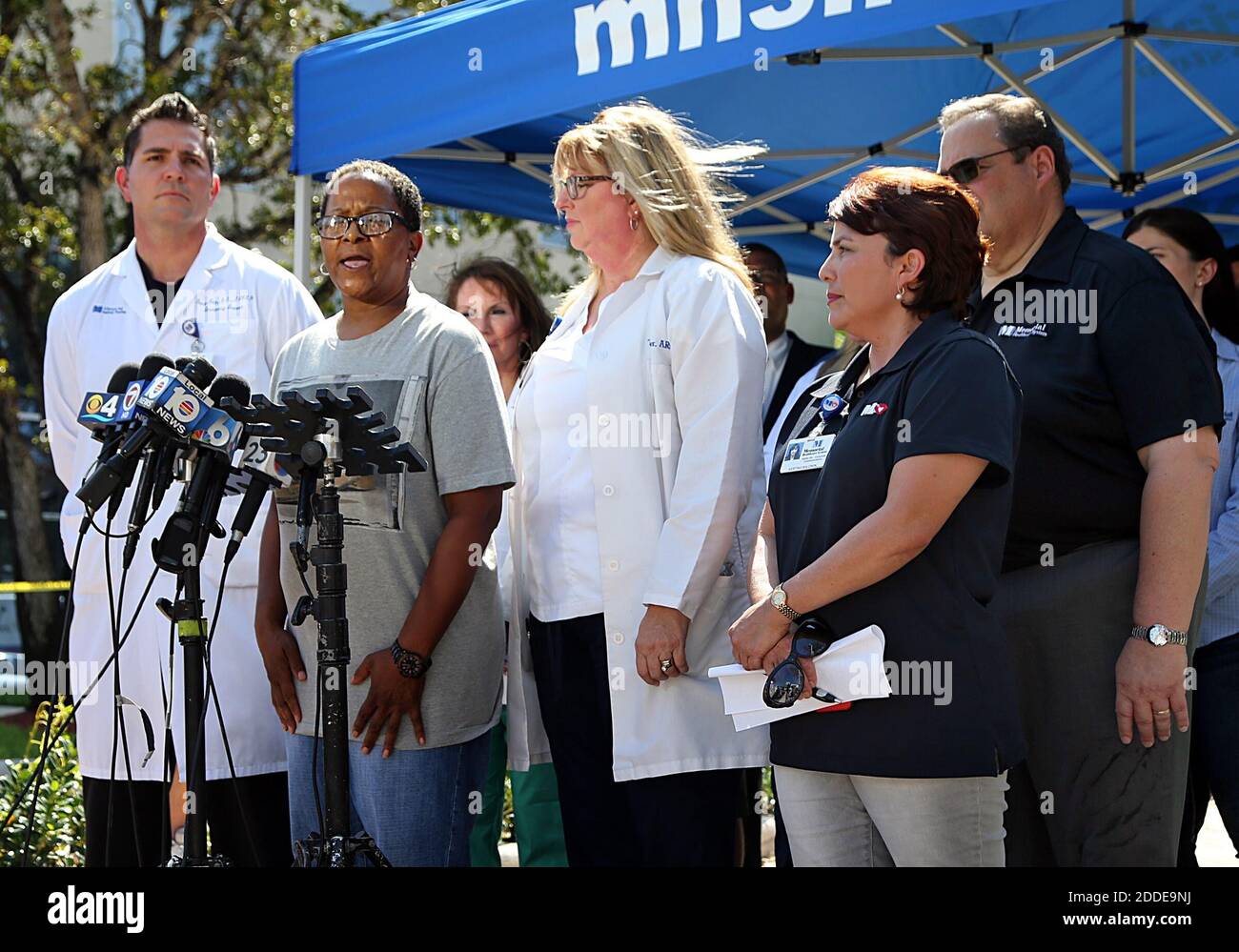 NO FILM, NO VIDEO, NO TV, NO DOCUMENTARY - Vendetta Craig, who had left ...