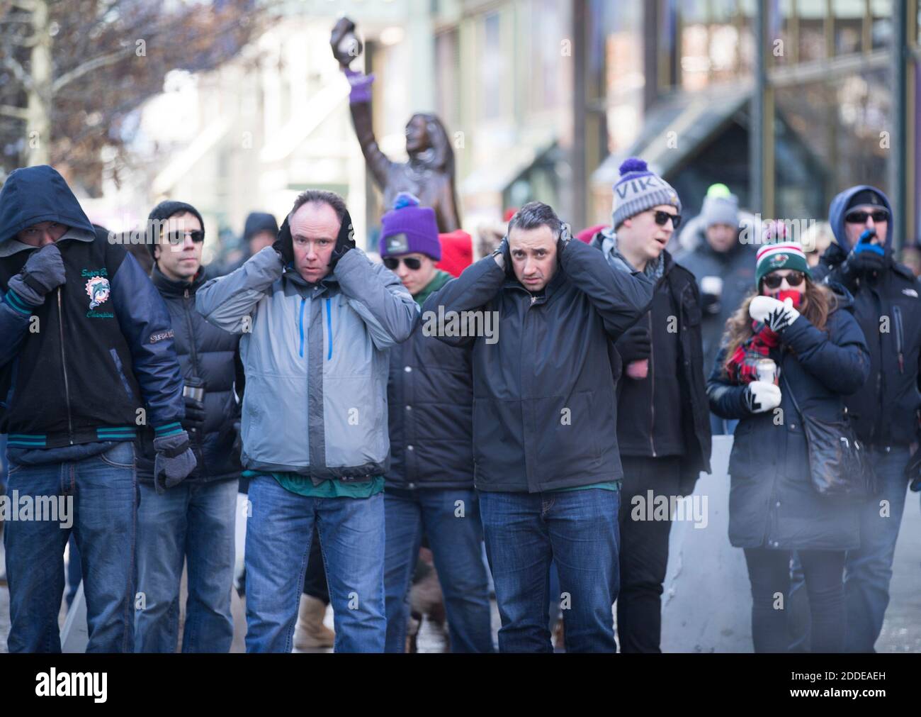 Mall sunday hi-res stock photography and images - Alamy