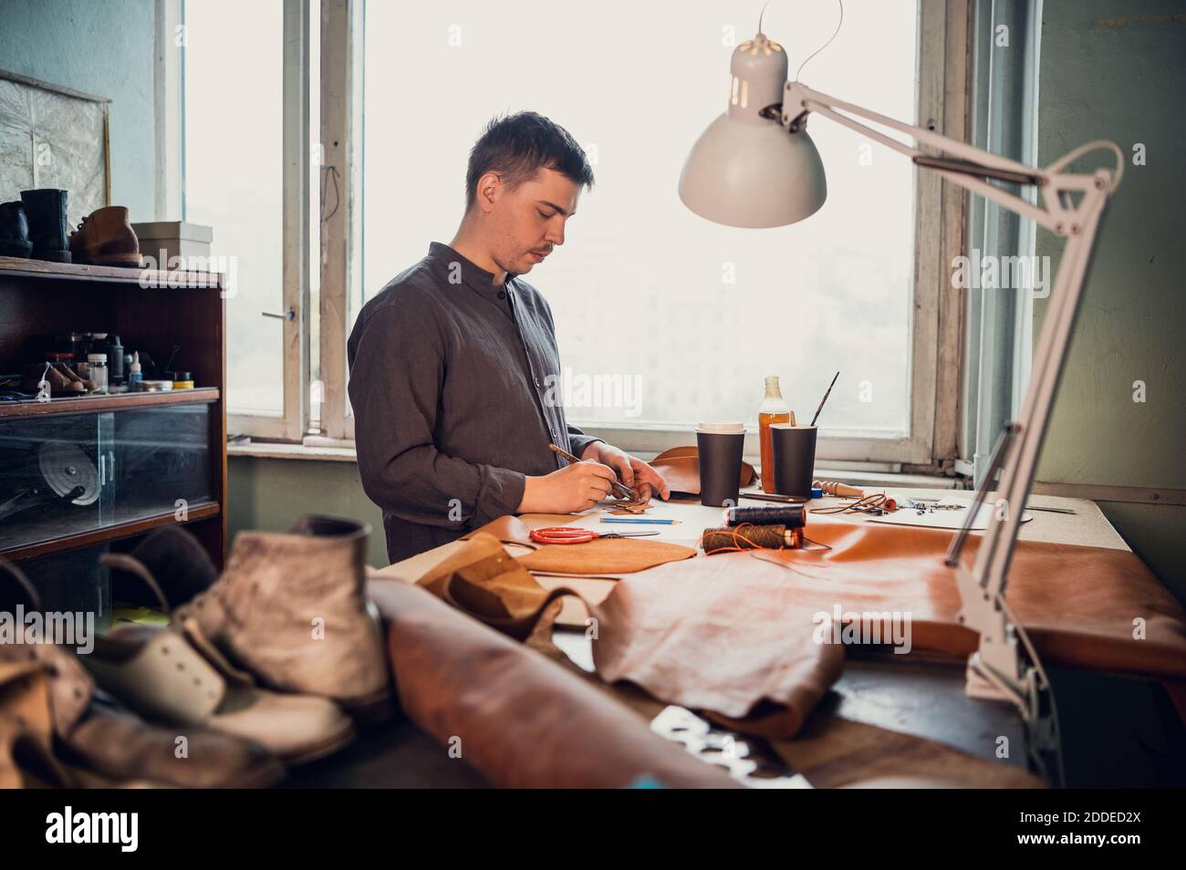 A young old-school shoemaker fulfills an order to make an exclusive ...
