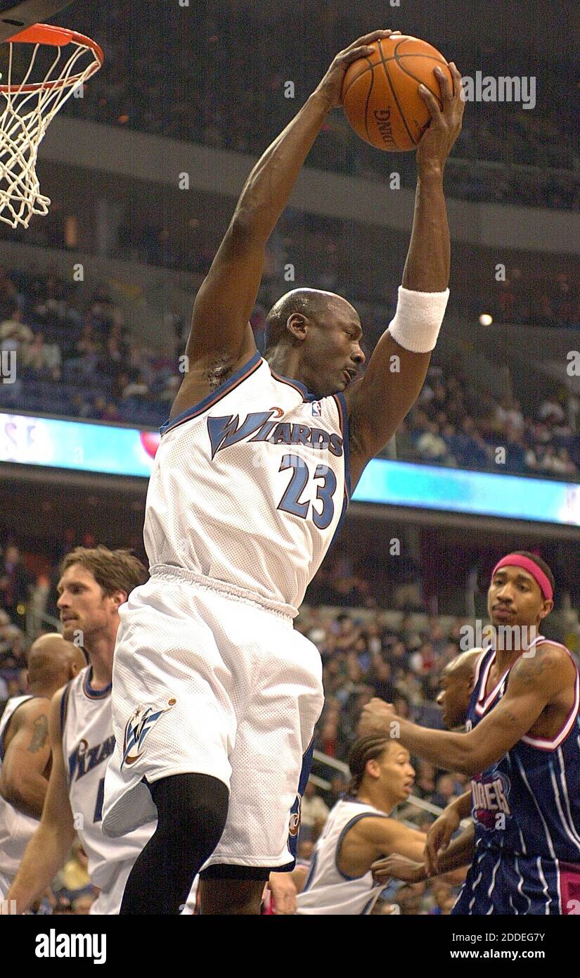 Michael jordan 2003 hi-res stock photography and images - Alamy