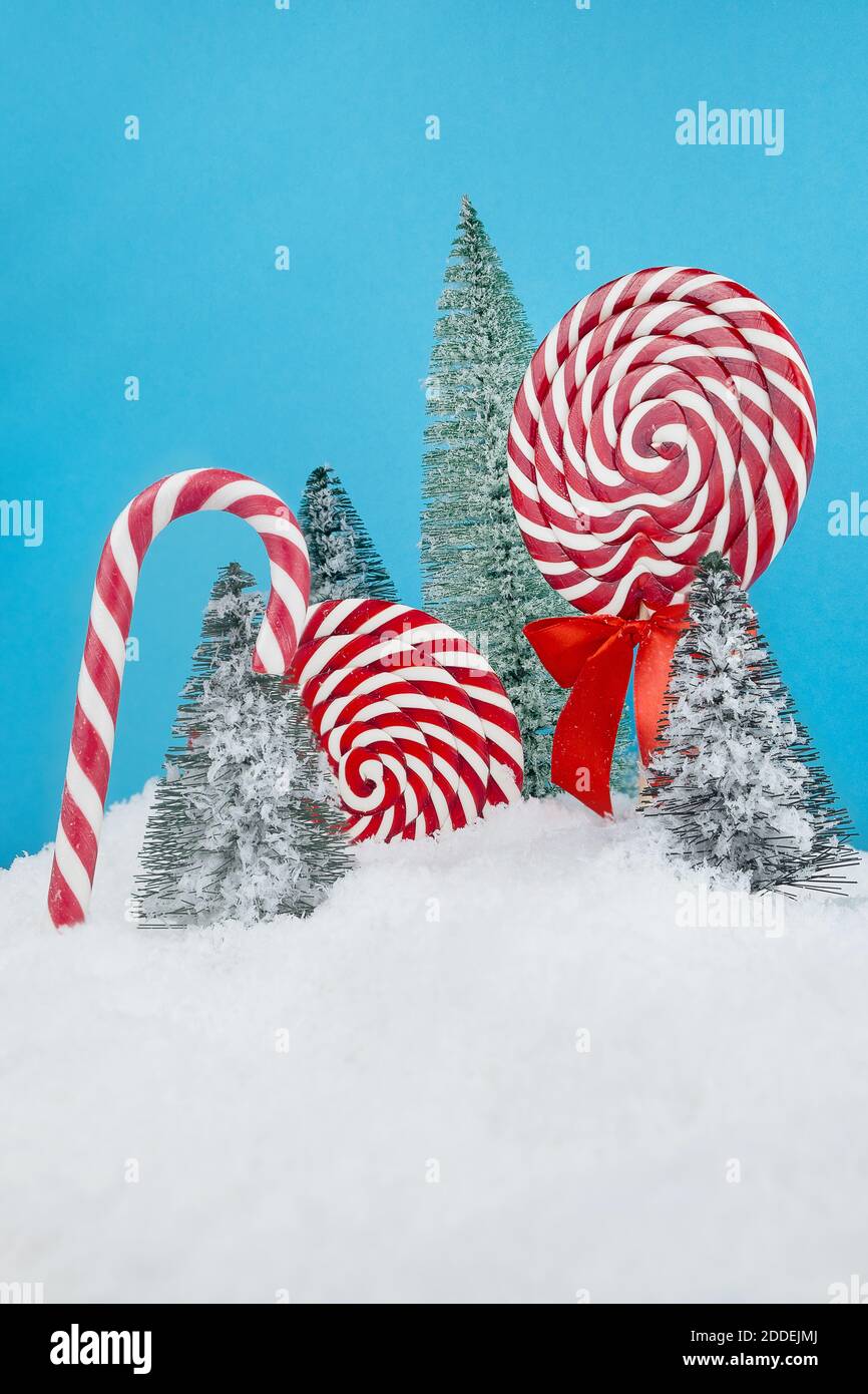 Lollipop trees hi-res stock photography and images - Alamy