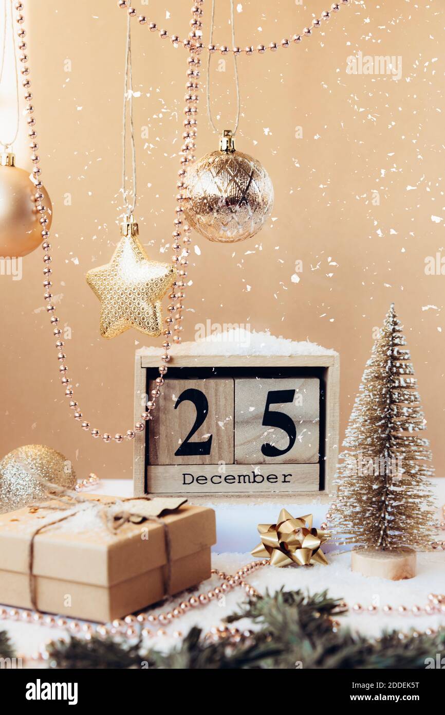 25 december hi-res stock photography and images - Alamy