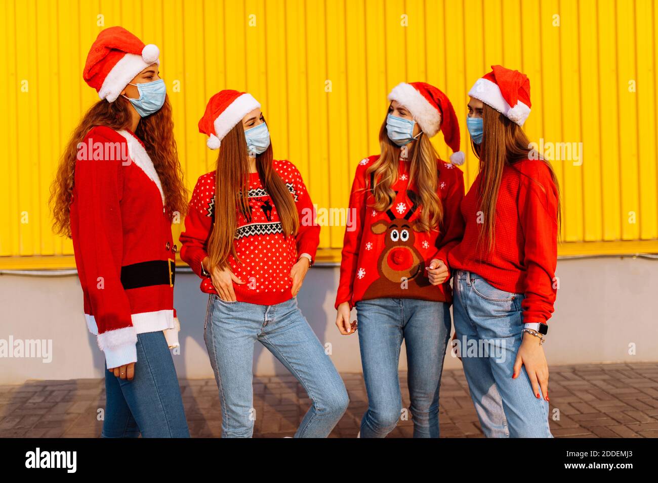 Team sweaters hi-res stock photography and images - Alamy