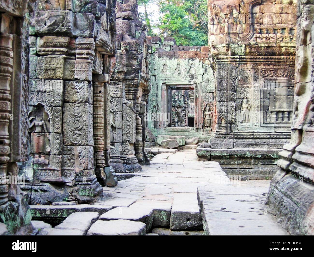 Angkor Thom, located near Siem Reap in Cambodia, is one of the lost ...