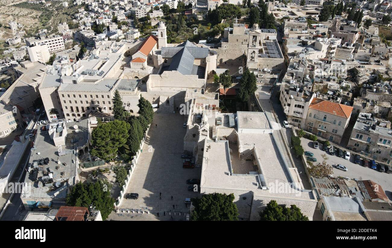 Christmas bethlehem manger square hi-res stock photography and images ...