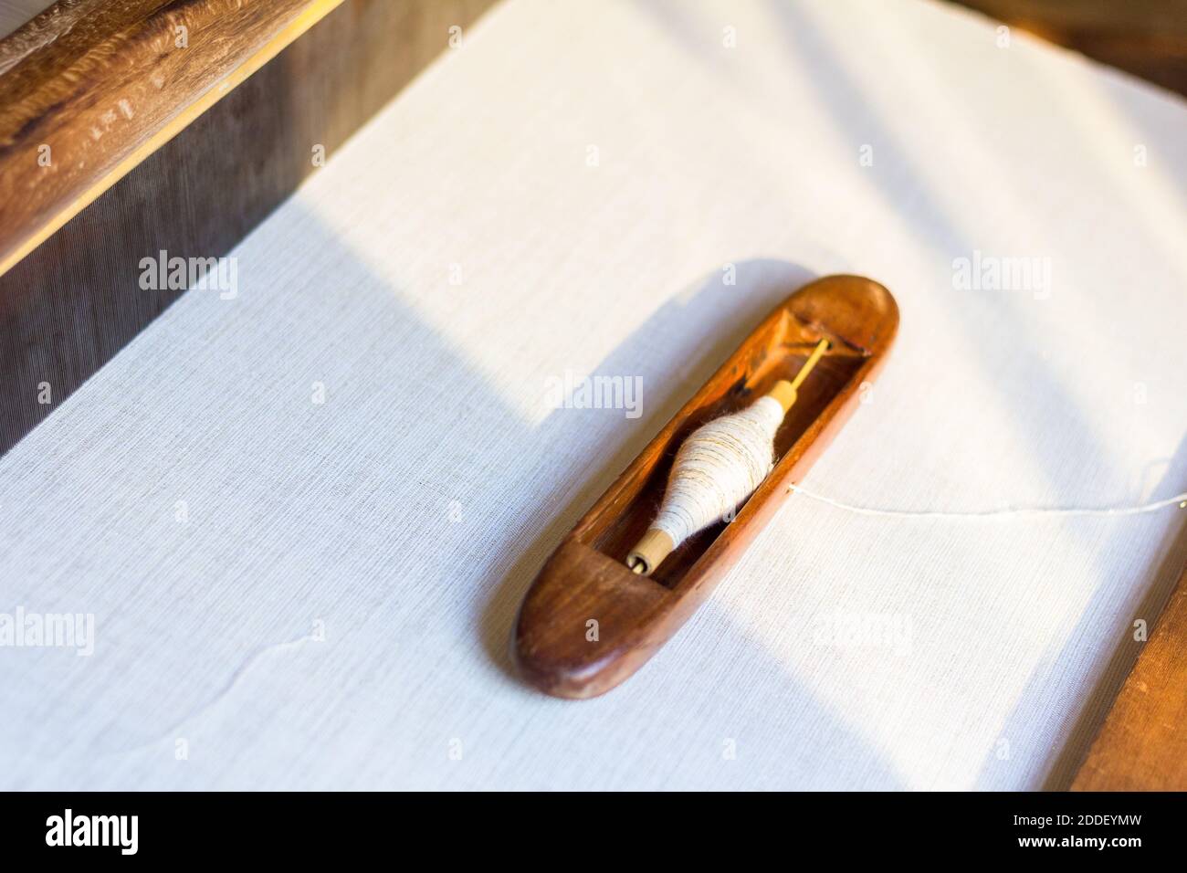 Traditional loom weaving in Abra, Philippines Stock Photo - Alamy