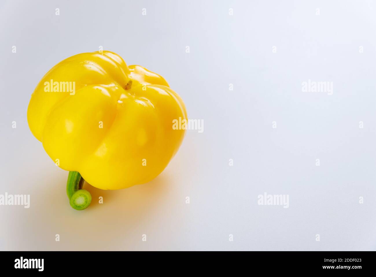 Sweet yellow bell pepper isolated on white. Produce product Stock Photo ...