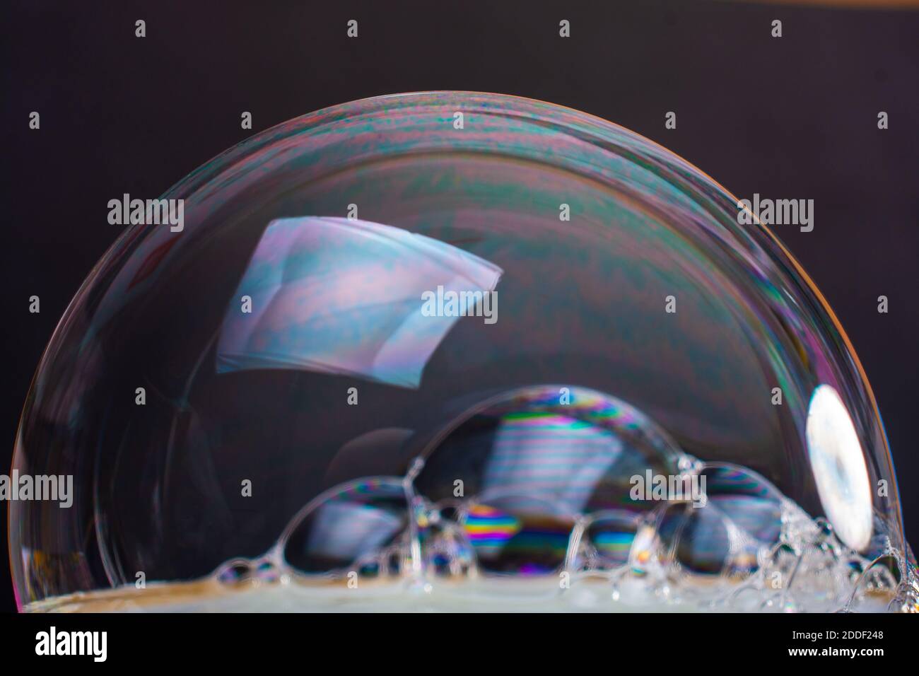 Air bubbles inside water base form patterns Stock Photo - Alamy