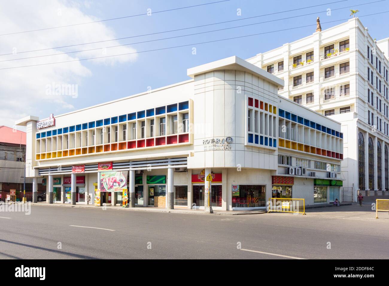 Colorful modernist building in the old quarter of Iloilo City ...
