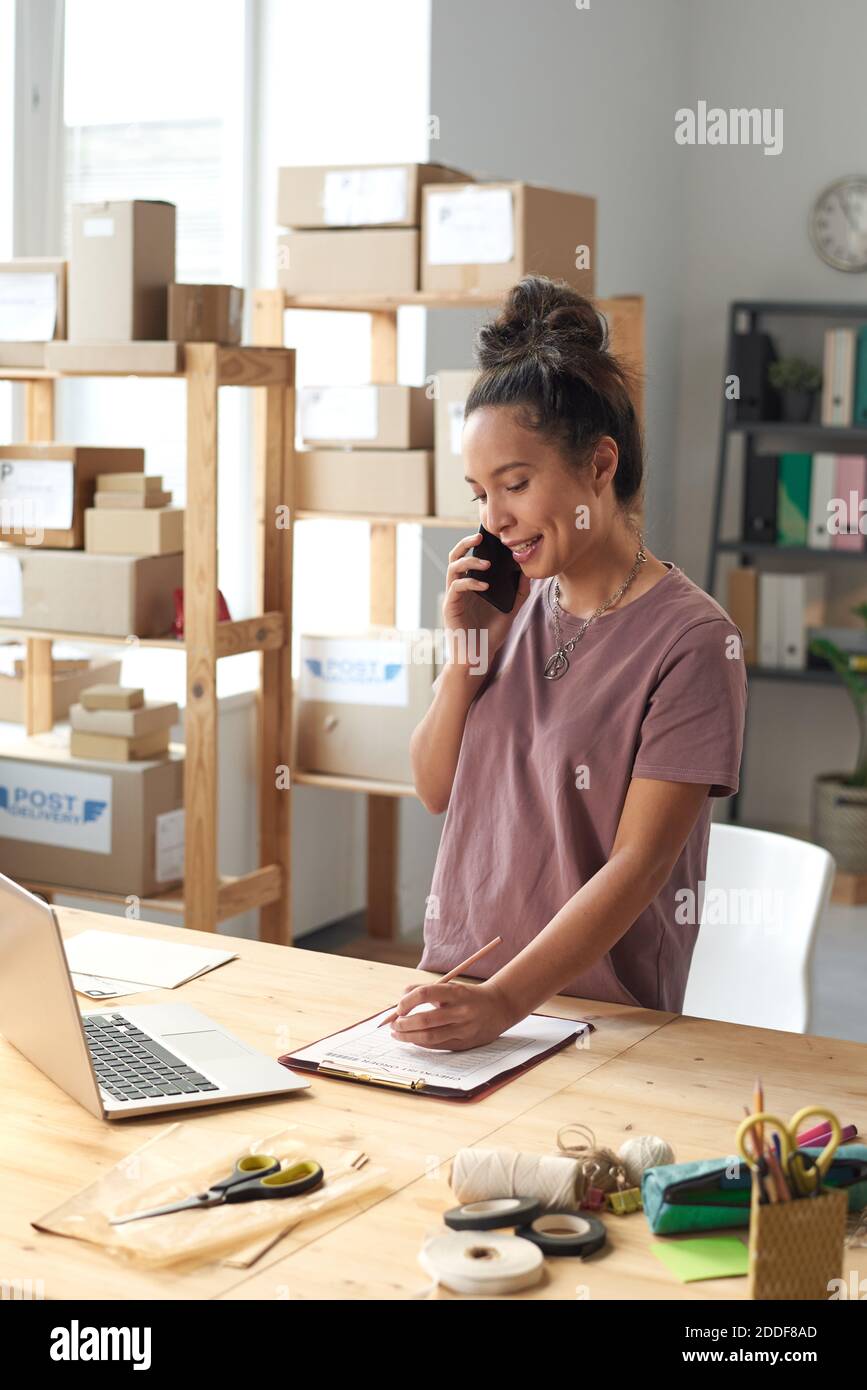 Casual conversation taking place hi-res stock photography and images ...