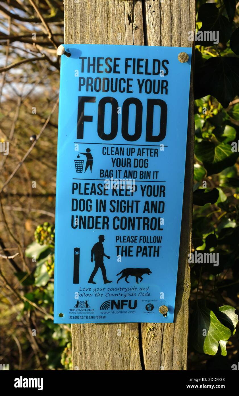 Public sign in England Stock Photo - Alamy