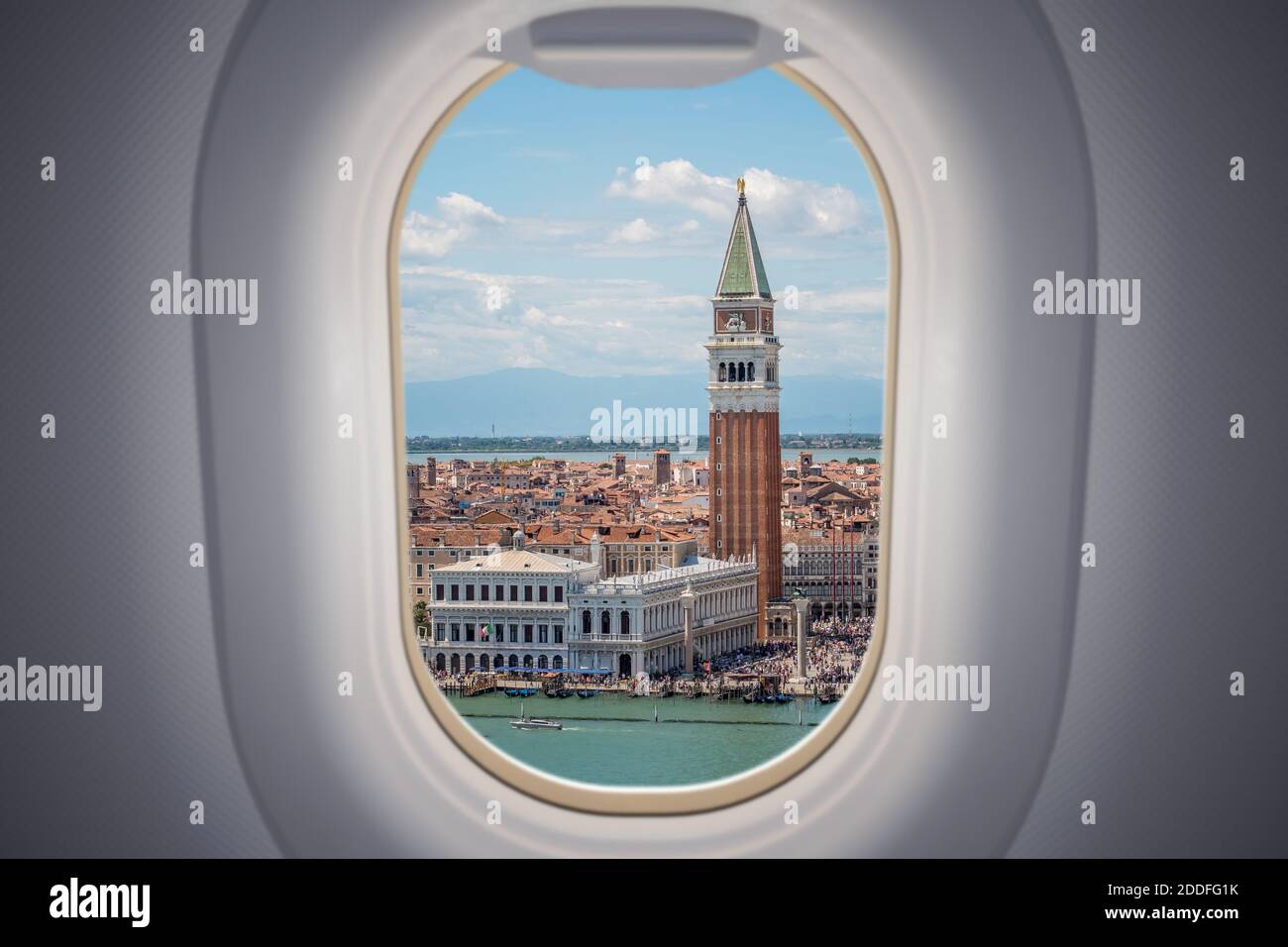Venice from aircraft hi-res stock photography and images - Alamy