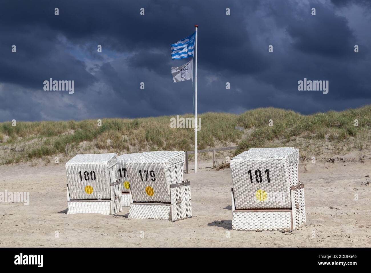 geography / travel, Germany, Schleswig-Holstein, isle Sylt, at beach ...