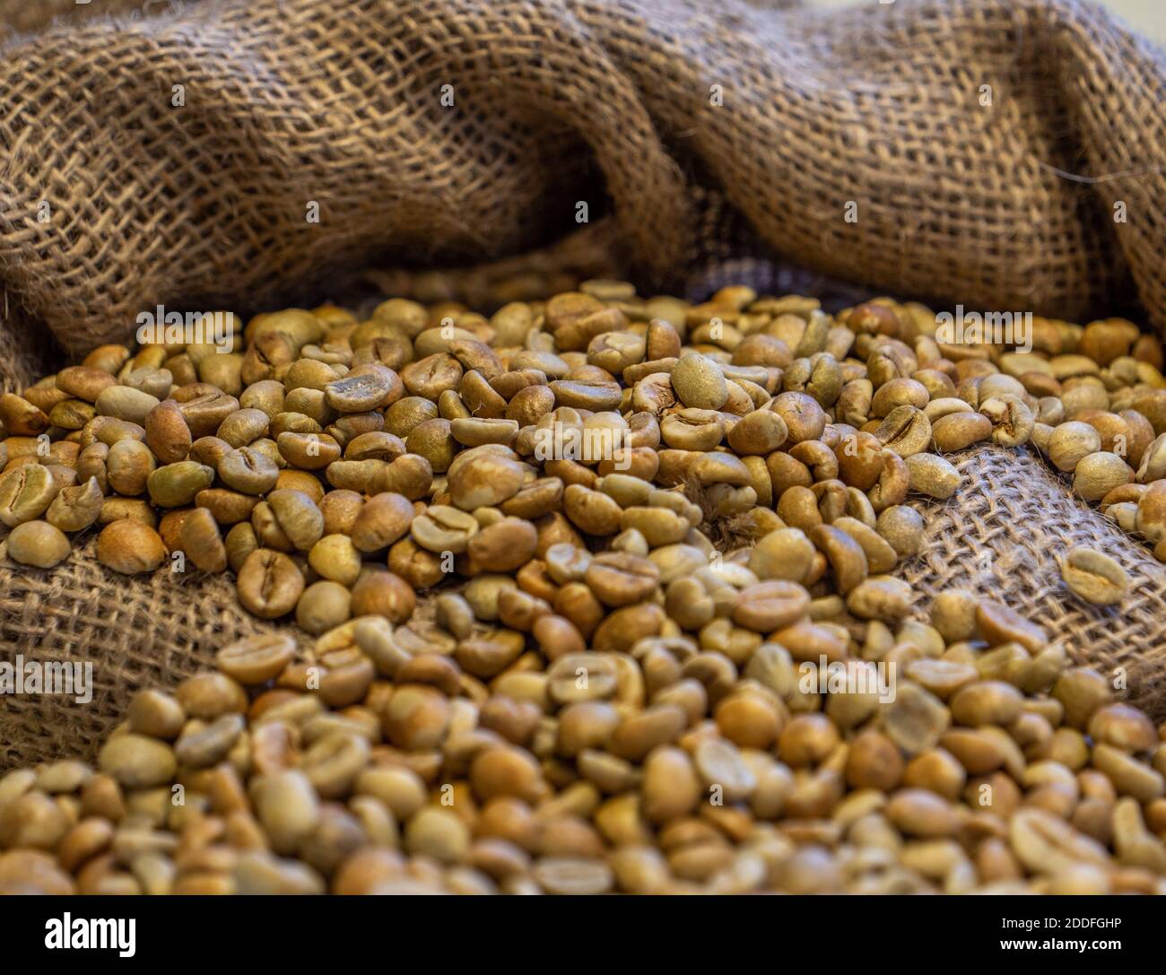 Beans in hessian sack hi-res stock photography and images - Alamy