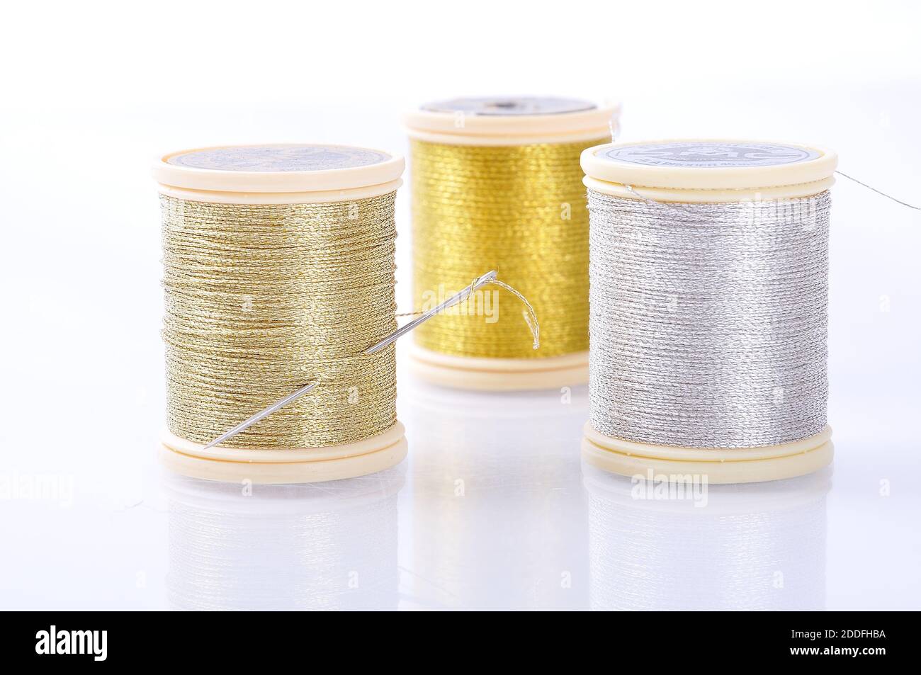 Silver needle string hi-res stock photography and images - Alamy