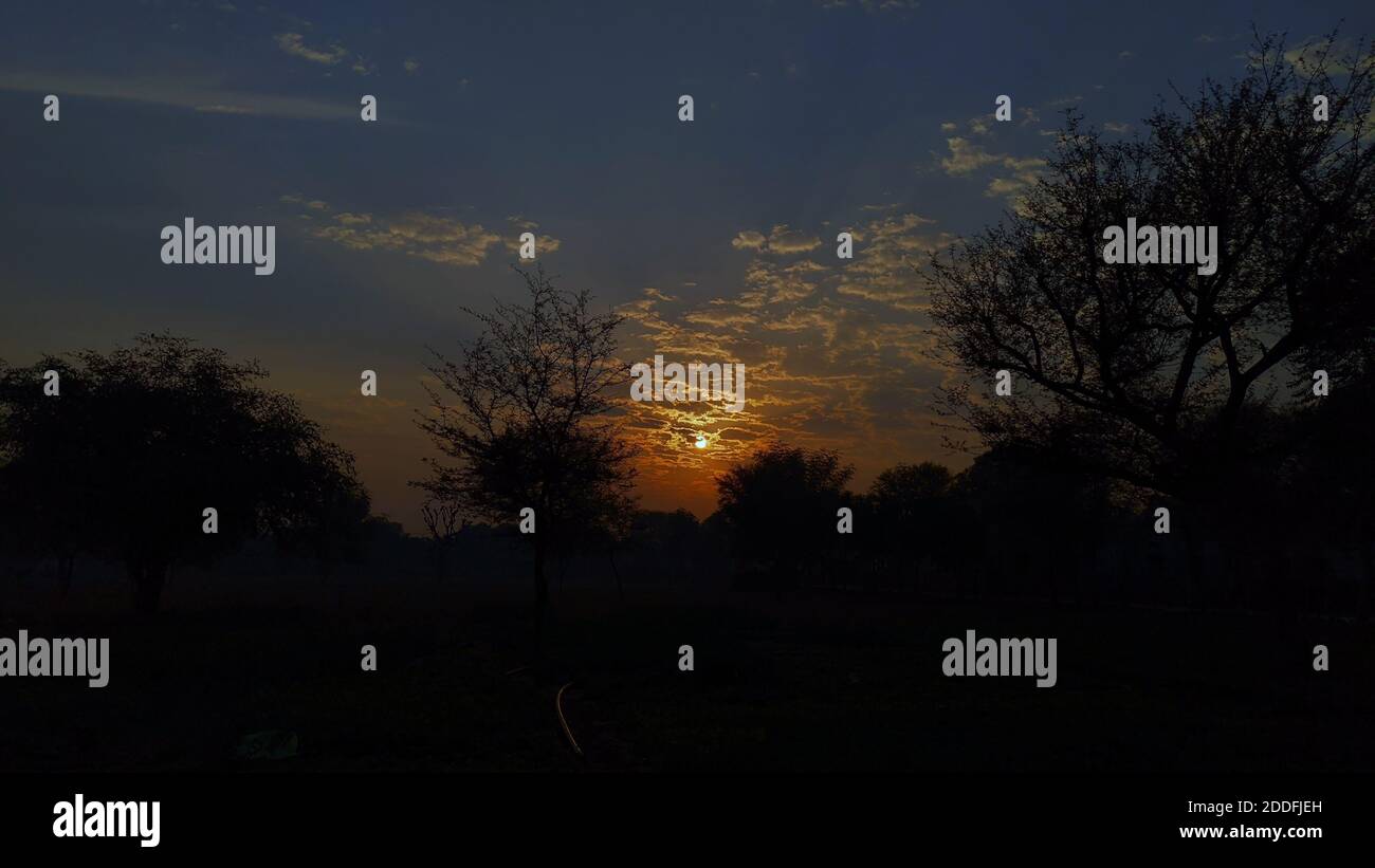 Colorful sun rays hi-res stock photography and images - Alamy