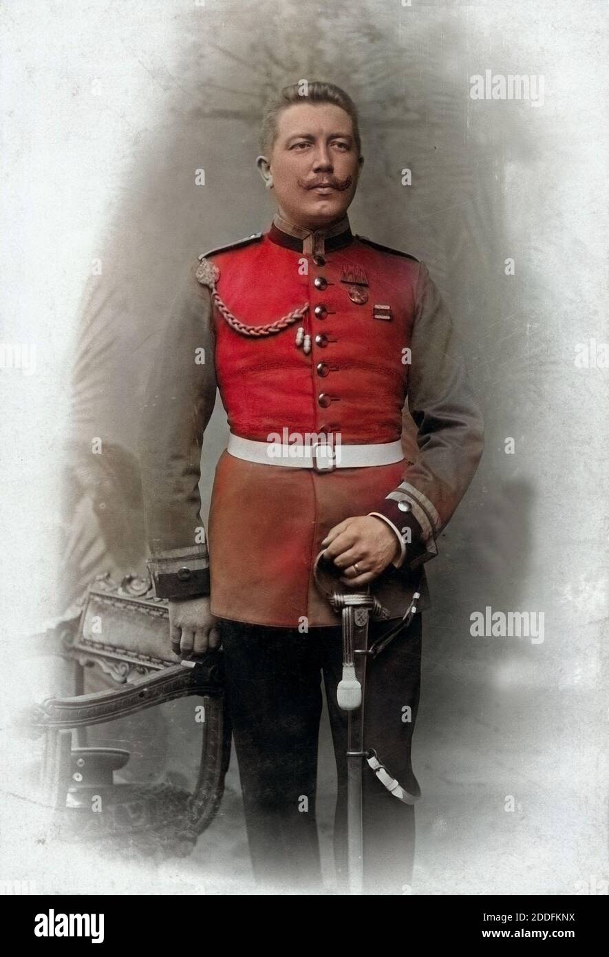 Porträt eines Mannes in Uniform, Deutschland 1900er Jahre. Portrait of ...