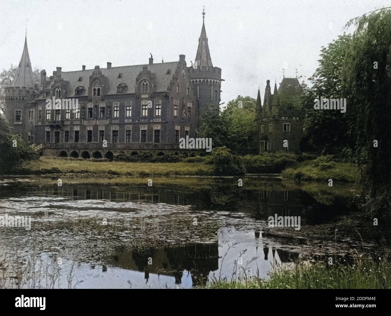 Schloss Paffendorf bei Bergheim, Deutschland 1920er Jahre. Schloss ...