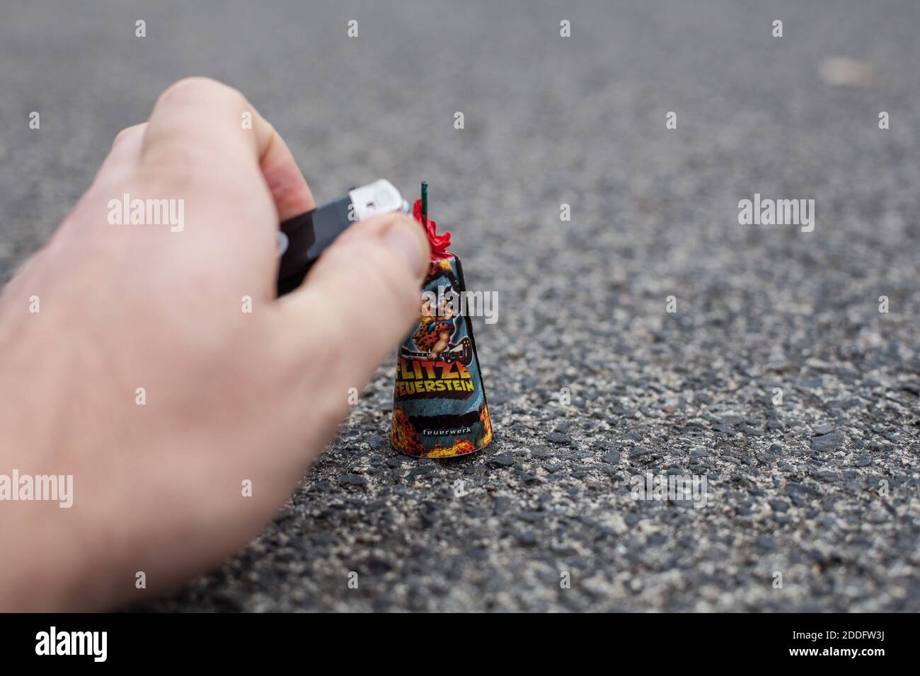 Fireworks lighter hi-res stock photography and images - Alamy