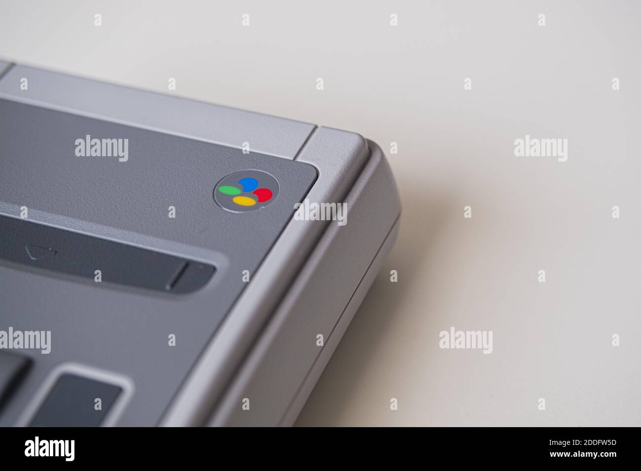 SNES Classic Edition Retro Portable Console – Super Nintendo ...