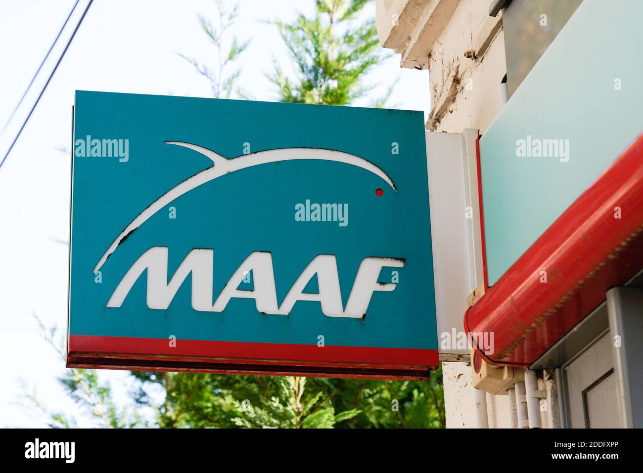 Bordeaux , Aquitaine / France - 11 08 2020 : maaf sign and text logo ...