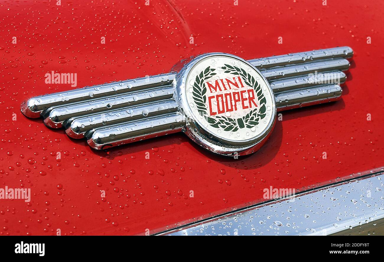 1990 rover mini cooper hi-res stock photography and images - Alamy