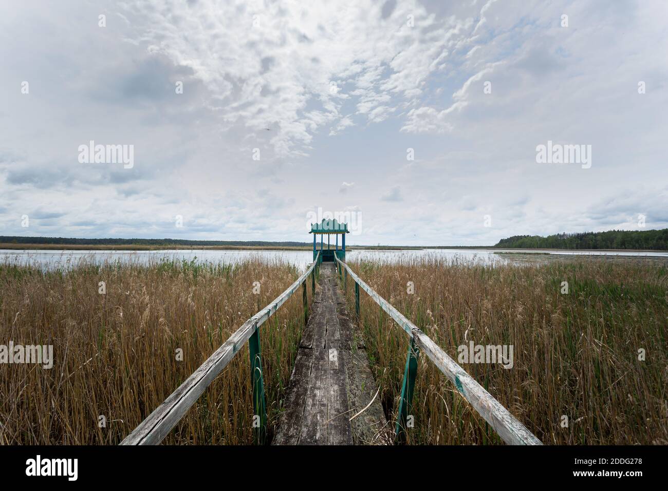 Bridge weather warning sign hi-res stock photography and images - Alamy