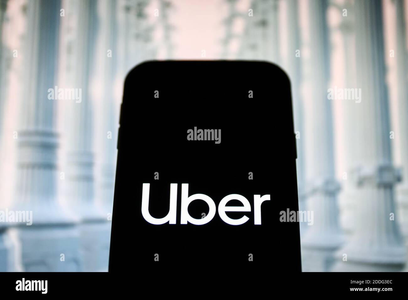 Photo illustration uber logo hi-res stock photography and images - Alamy