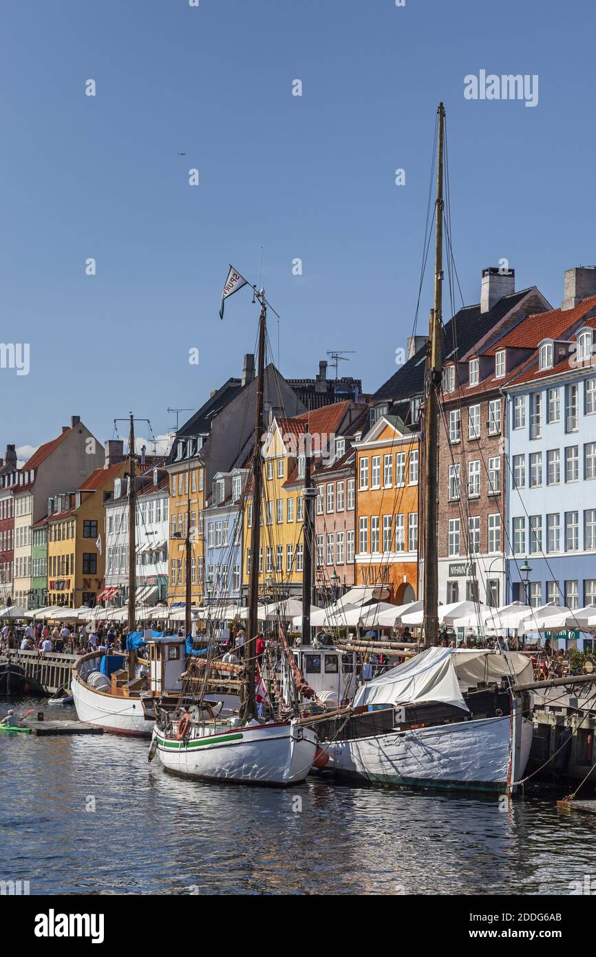 Scandinavian sailing ship hi-res stock photography and images - Alamy