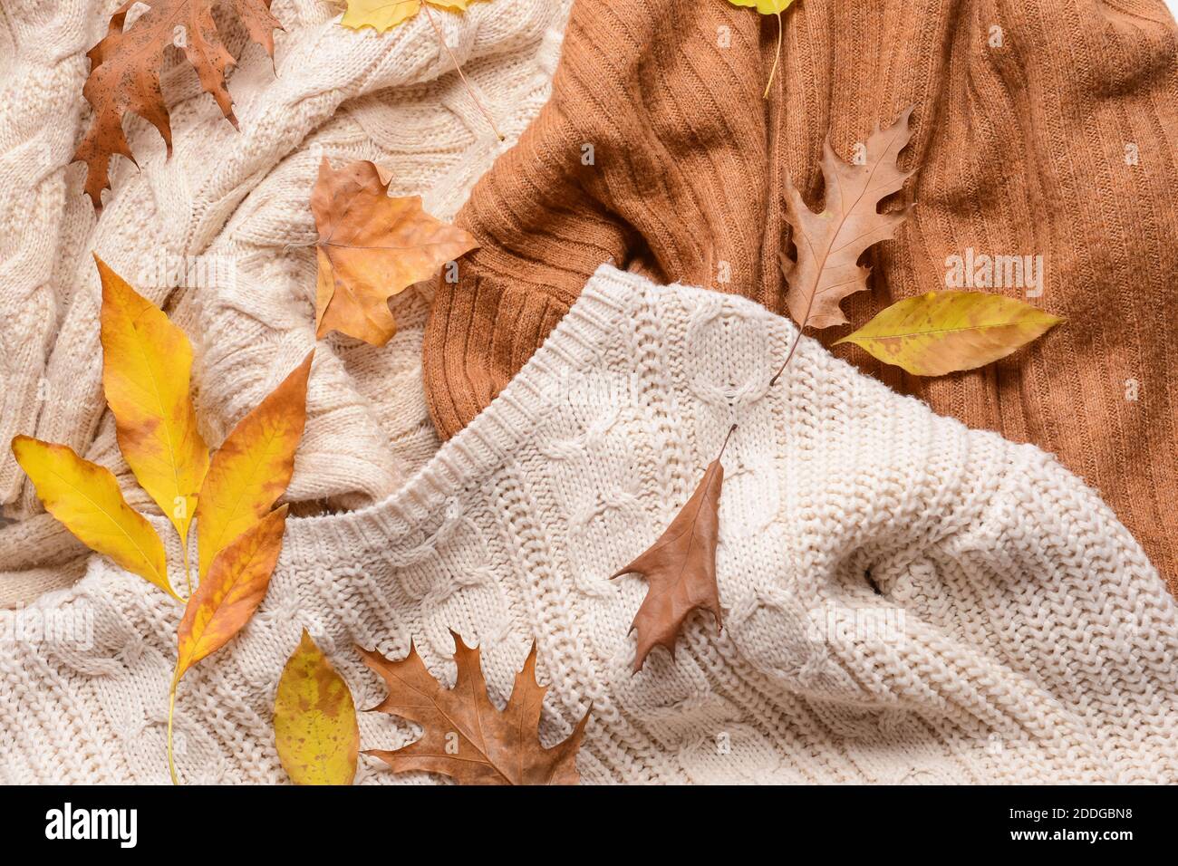 Woven leaves clothes hi-res stock photography and images - Alamy