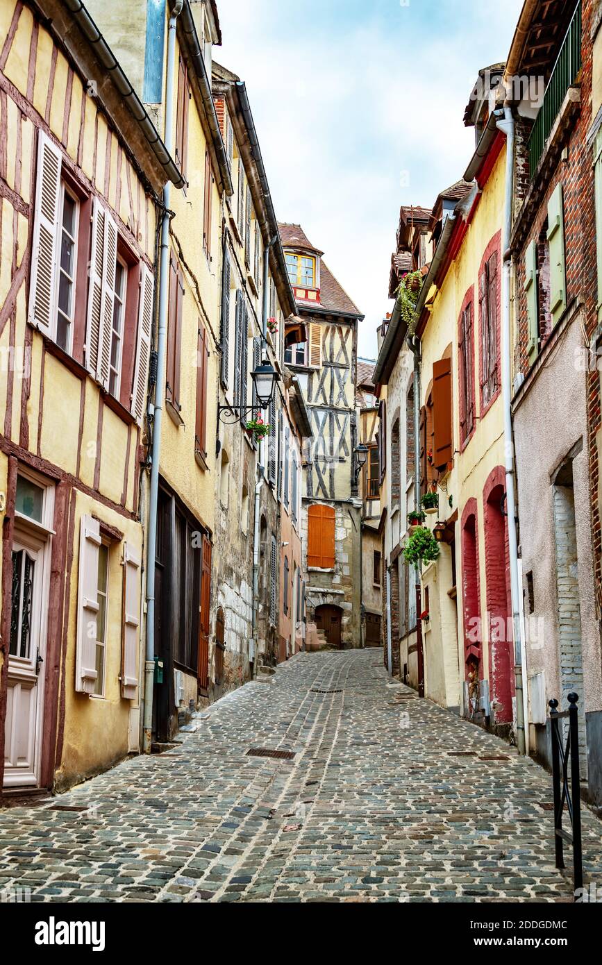 Old medevial street with ancient houses and cobblestones in Old house ...