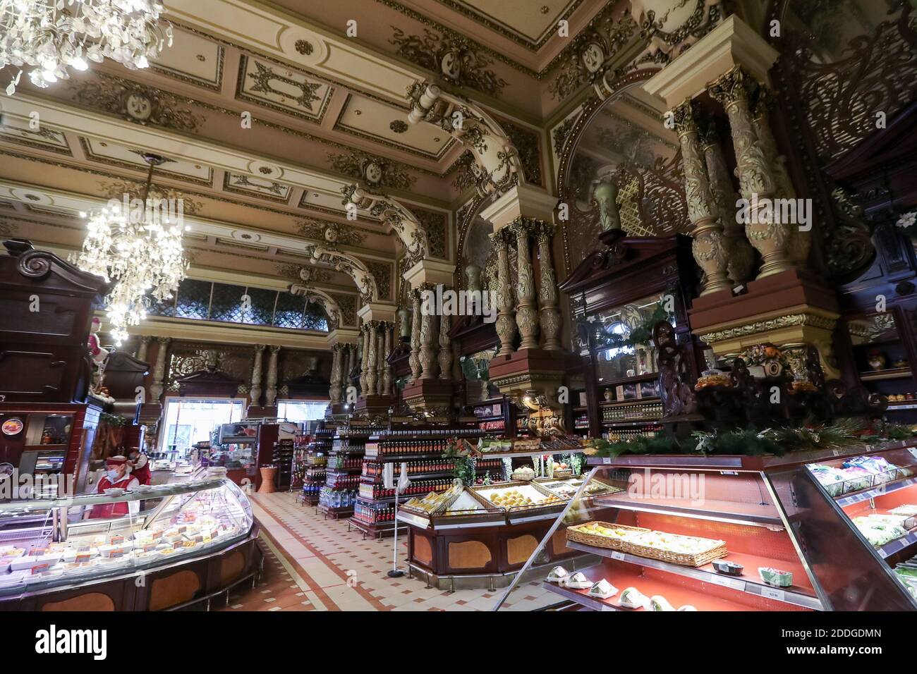 Eliseevsky Food Store High Resolution Stock Photography and Images - Alamy
