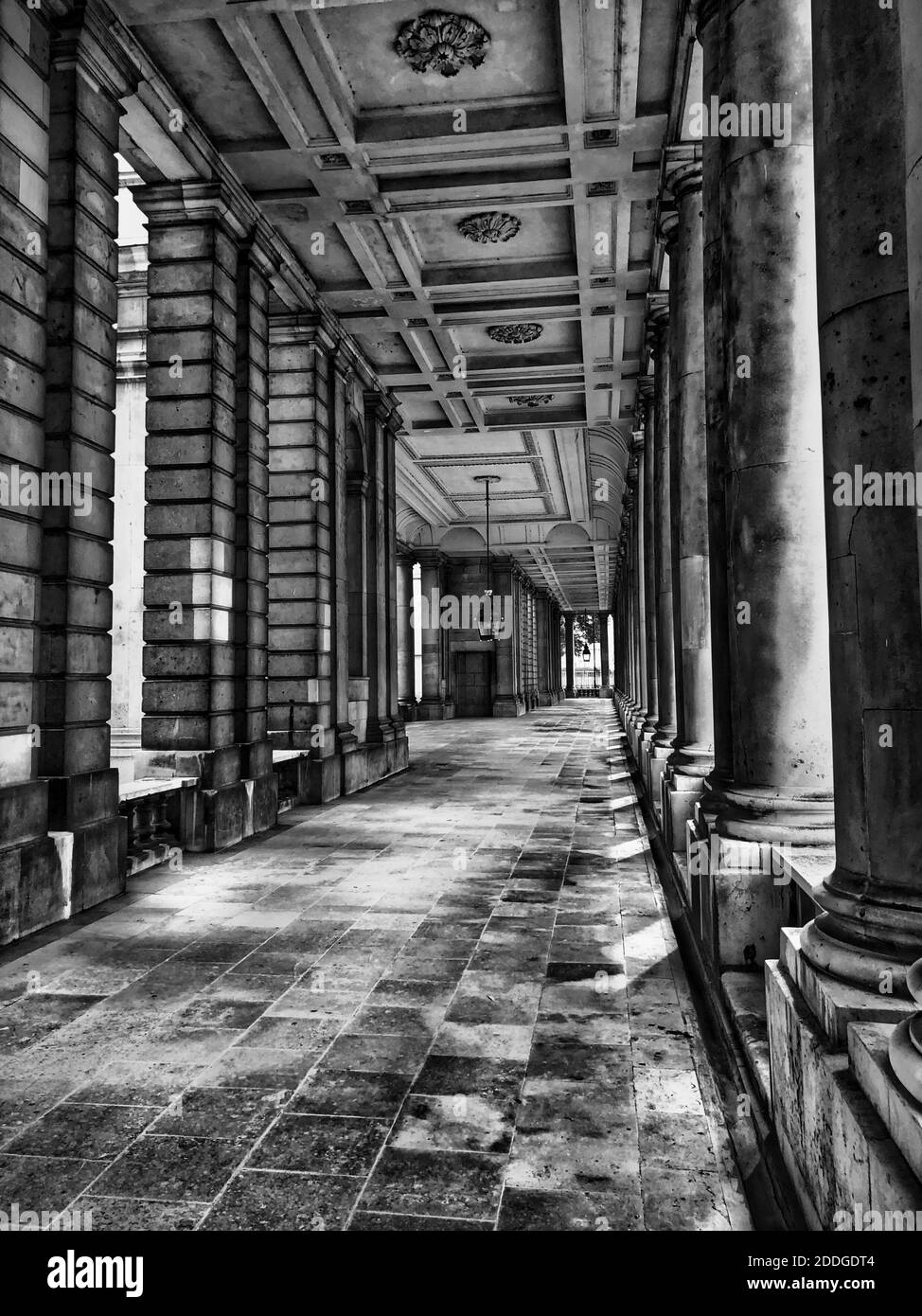 Distant architecture hi-res stock photography and images - Alamy