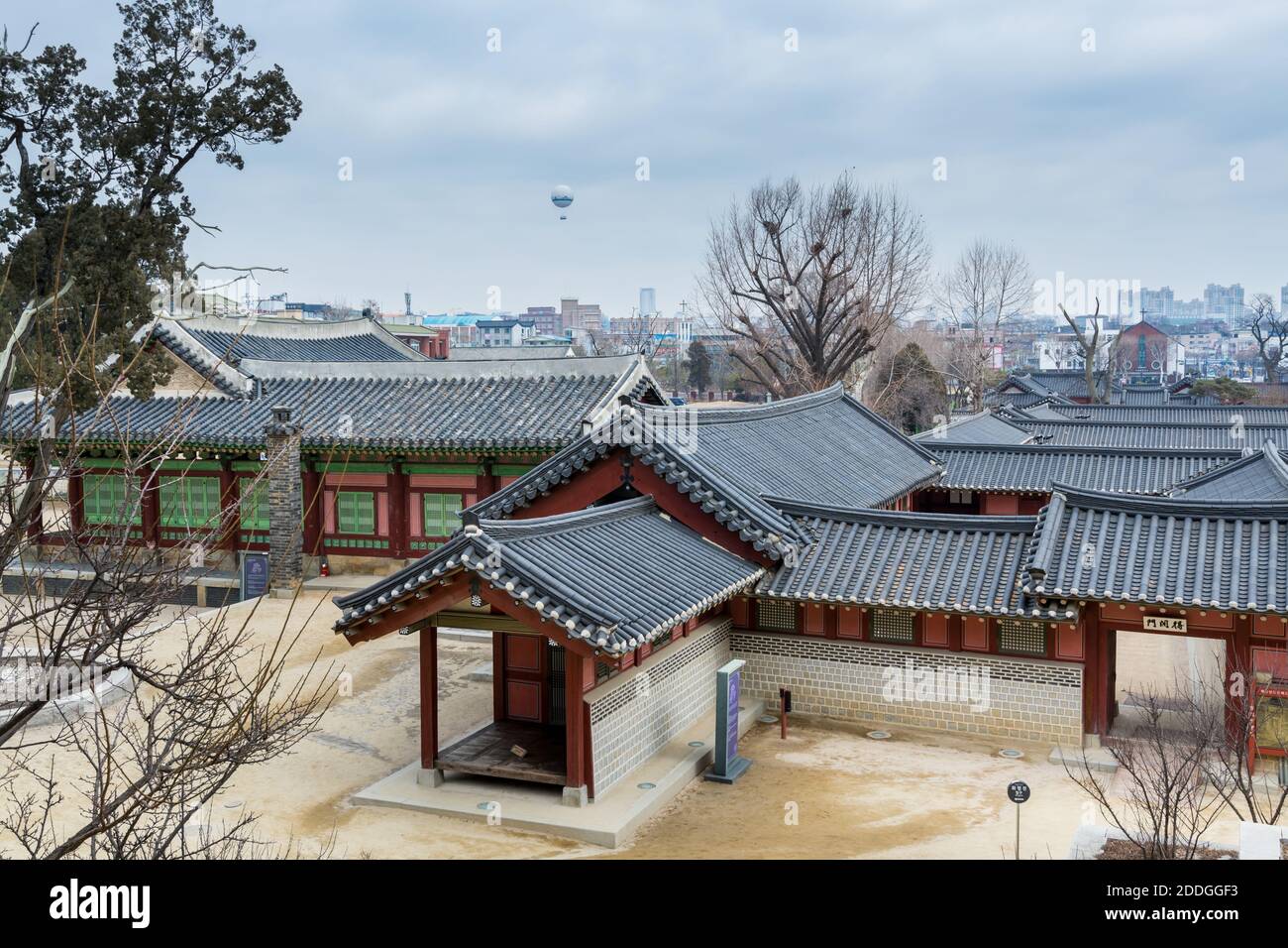 Wooden house and black tiles of Hwaseong Haenggung Palace in Suwon ...