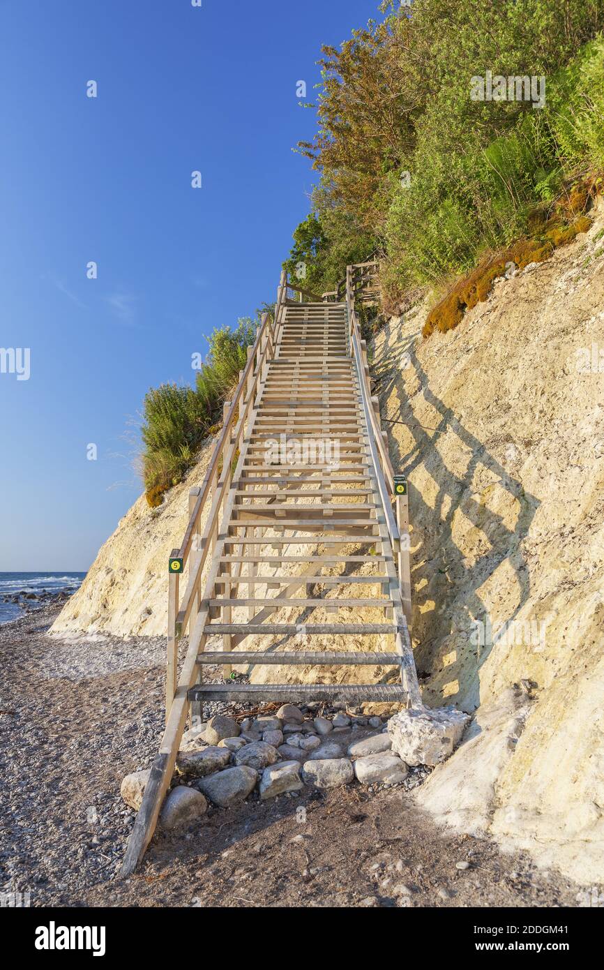 Descent geography hi-res stock photography and images - Alamy