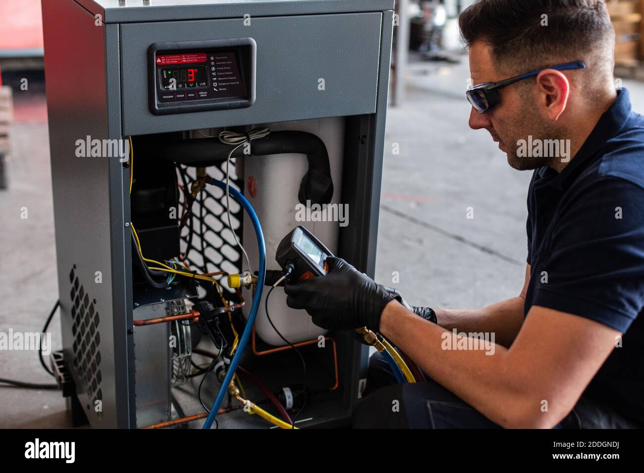 Male tester hi-res stock photography and images - Alamy