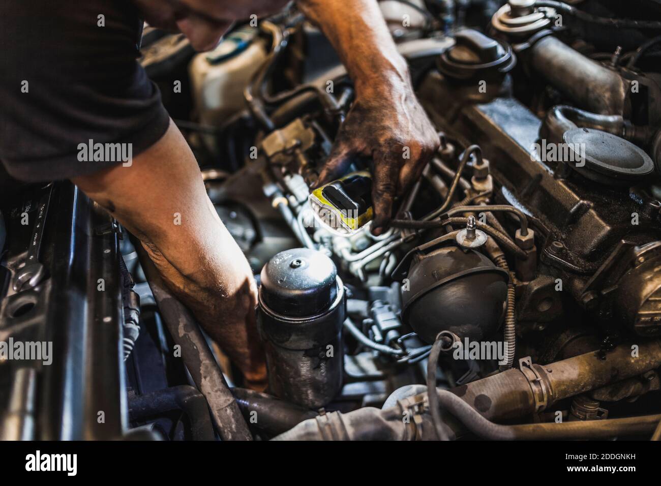 Car with flashlight hi-res stock photography and images - Alamy