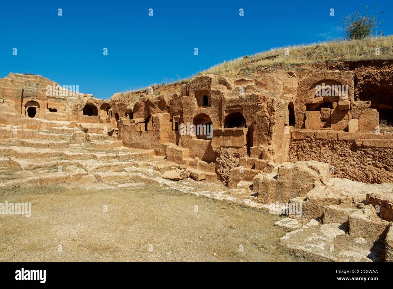 Dara is a historical ancient city located on the Mardin. Mesopotamia ...